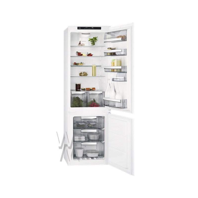 SCE818D6TS Frigo congélateur Encastrable - D - Aeg